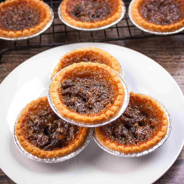 Best Classic Canadian Raisin Butter Tarts Recipe