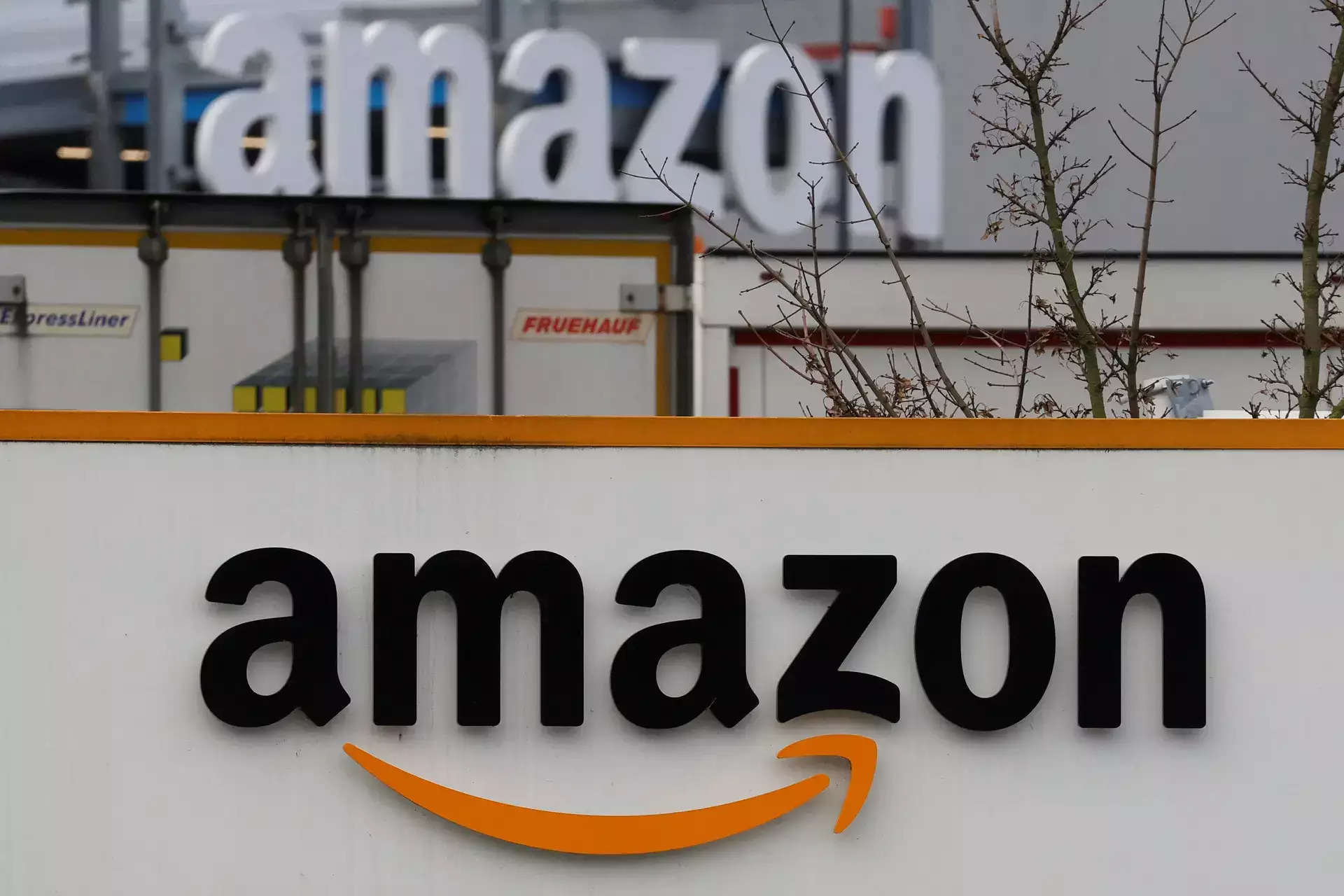 Amazon workers to strike at multiple US warehouses during busy holiday ... Amazon workers to strike at multiple US warehouses during busy holiday ...