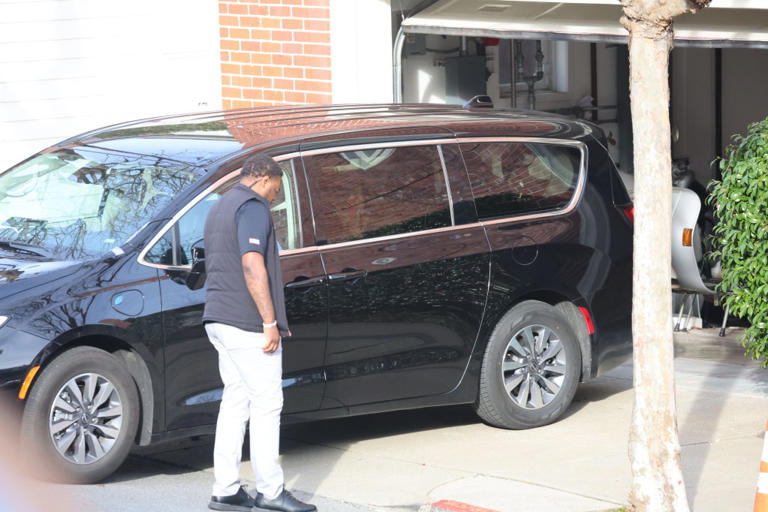 Nancy Pelosi, 84, back home after undergoing hip surgery following high ... Nancy Pelosi, 84, back home after undergoing hip surgery following high ...