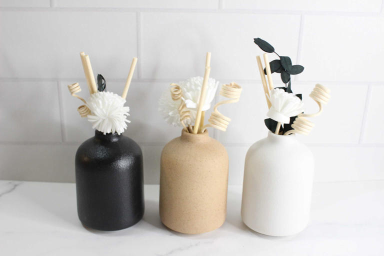 Easy Homemade Reed Diffusers