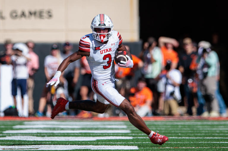 Utah Dealt Unfortunate News on Star WR Dorian Singer