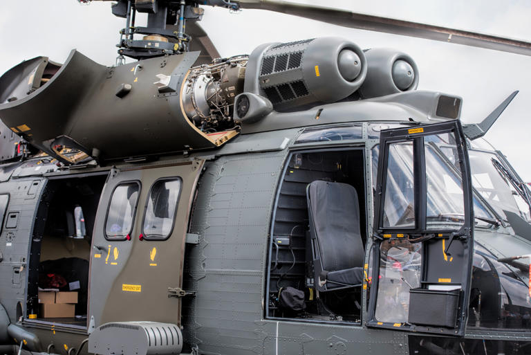 Lockheed Martin Corporation (LMT)’s Sikorsky Secures Nearly $11B ...