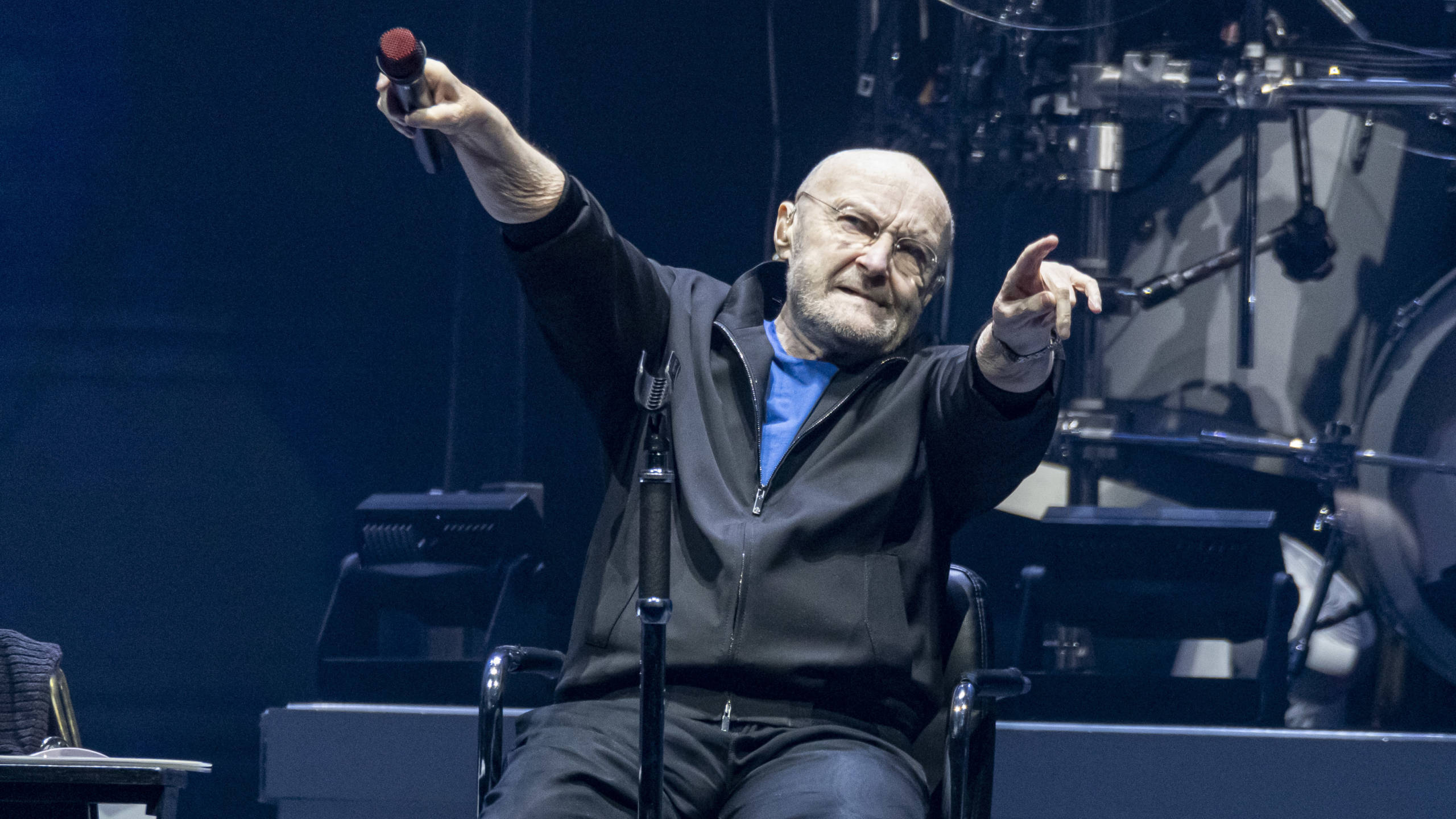 Video: Phil Collins‘ neues Gesundheits-Update ist einfach niederschmetternd