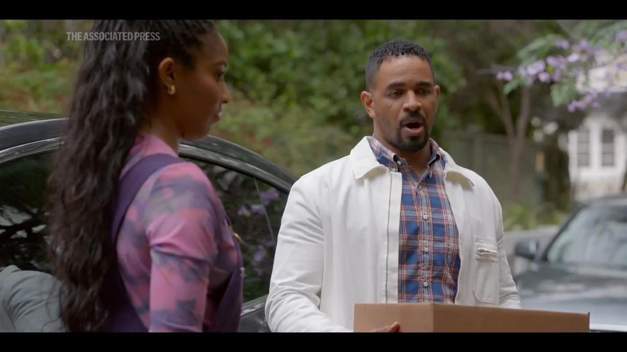 Damon Wayans, Jr. says 'Shrinking' characters are 'magical' Damon Wayans, Jr. says 'Shrinking' characters are 'magical'