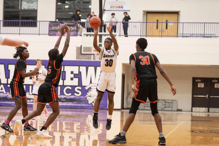 Pennfield, Harper Creek shine with victories in Chuck Turner Holiday ...