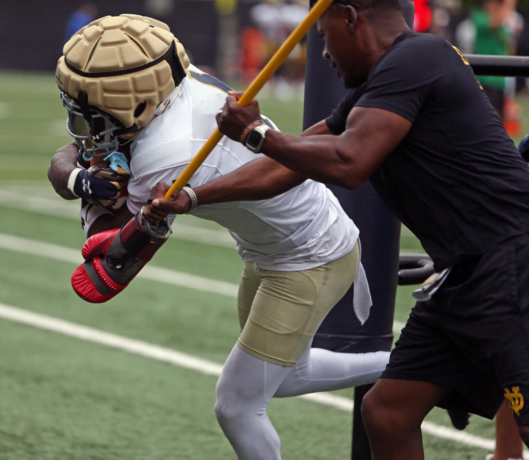 How Marcus Freeman's embrace of self-improvement methods guides Notre ...