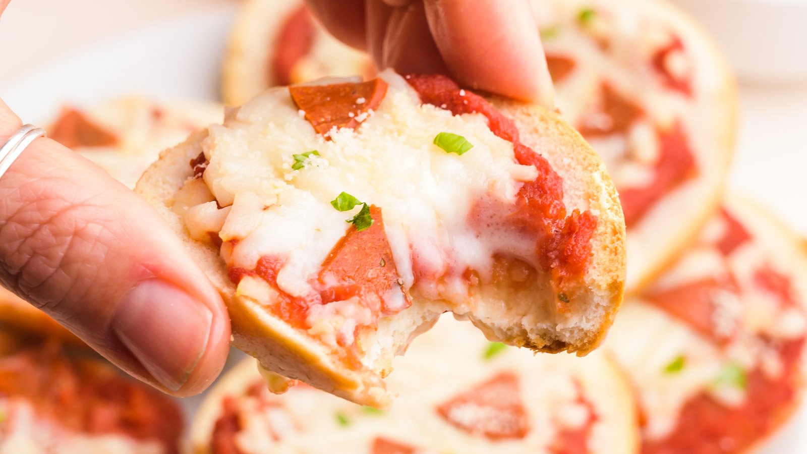 15 Quick Bite Snacks to Instantly Satisfy Your Cravings