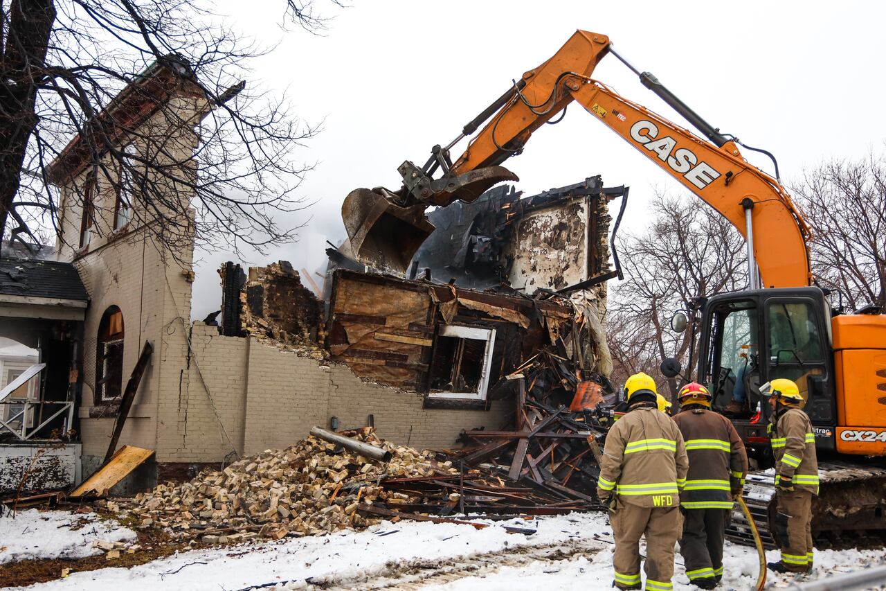House in William Whyte neighbourhood demolished after 2nd fire this year
