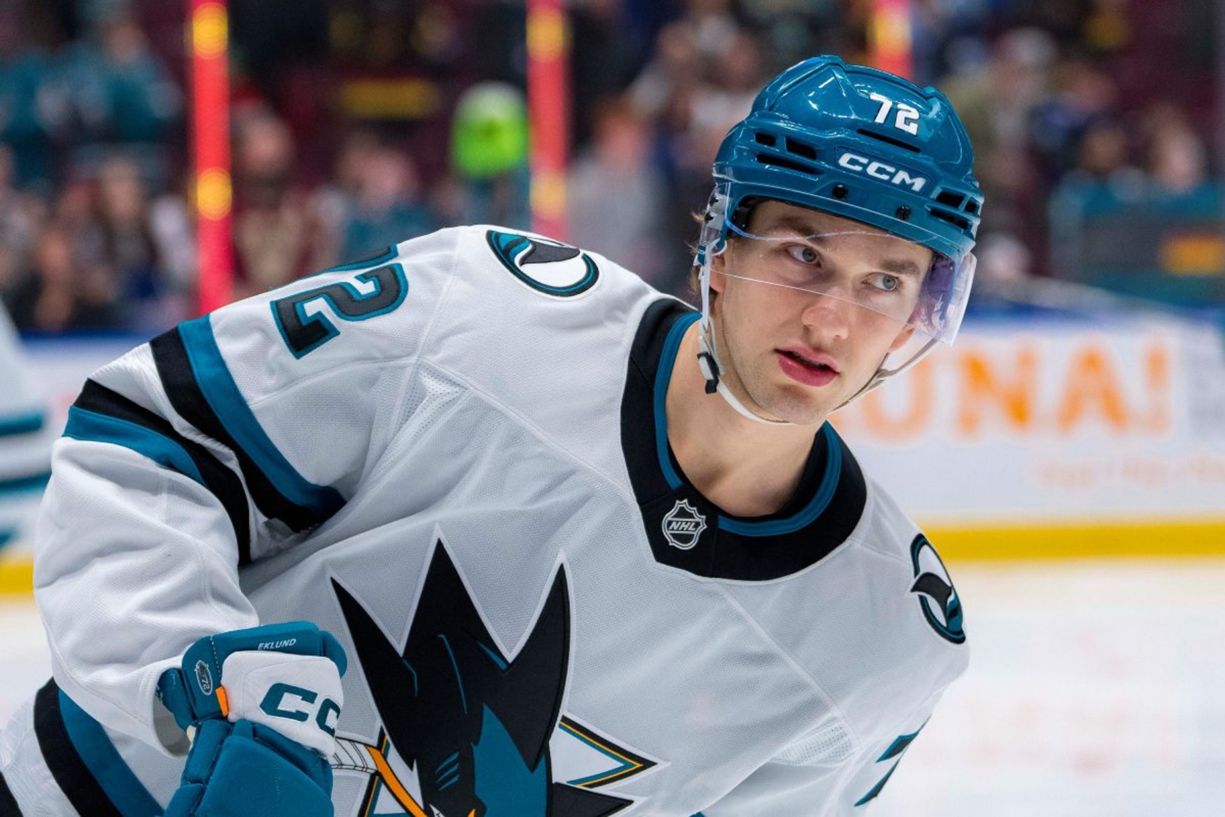 Sharks sign William Eklund to three-year extension