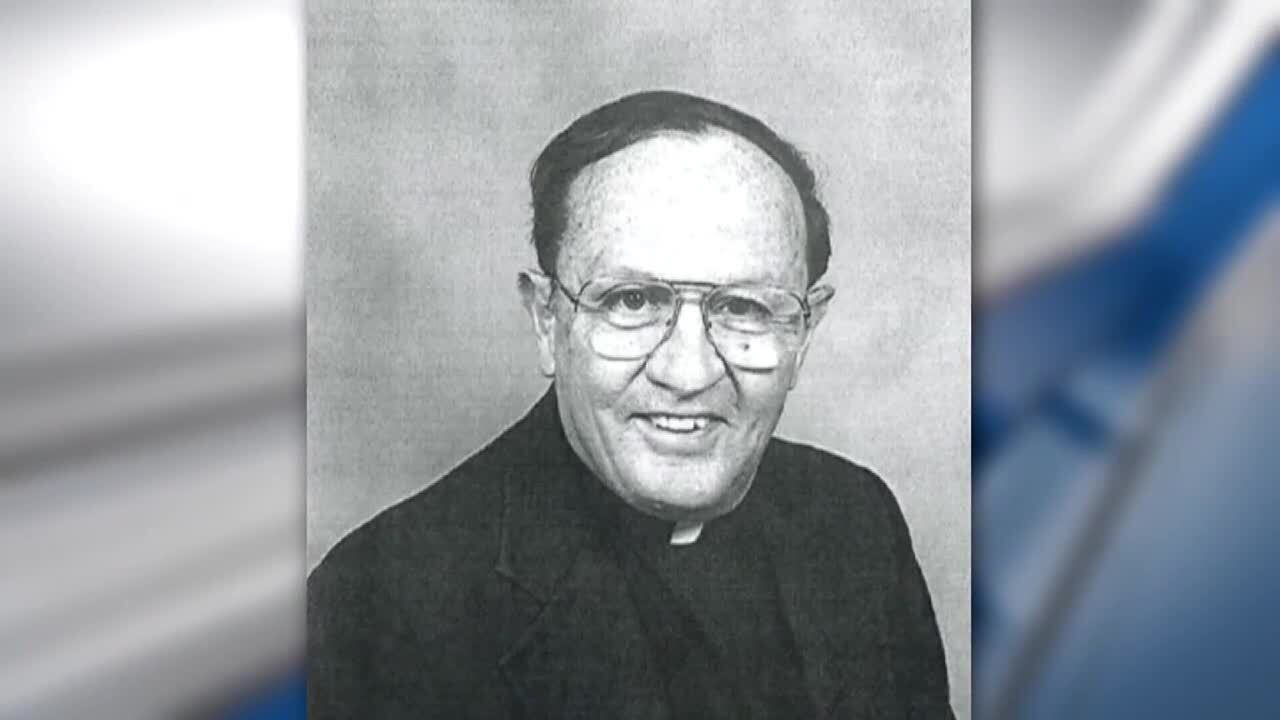 Former Catholic priest and admitted pedophile Lawrence Hecker, 93, dies ... Former Catholic priest and admitted pedophile Lawrence Hecker, 93, dies ...