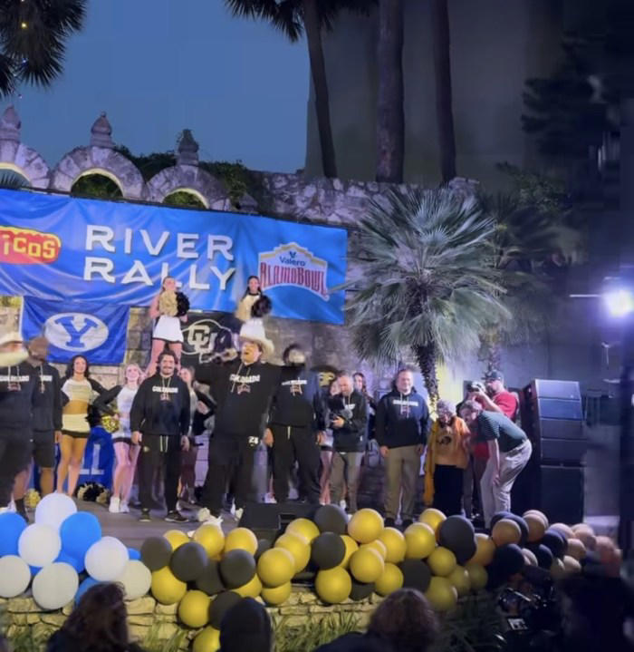 CU Buffs bring 100-year-old superfan Peggy to Alamo Bowl