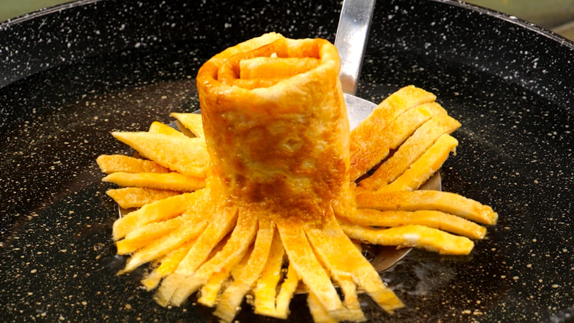 Kitchen Wizardry: Time-Saving Tricks You Must Try