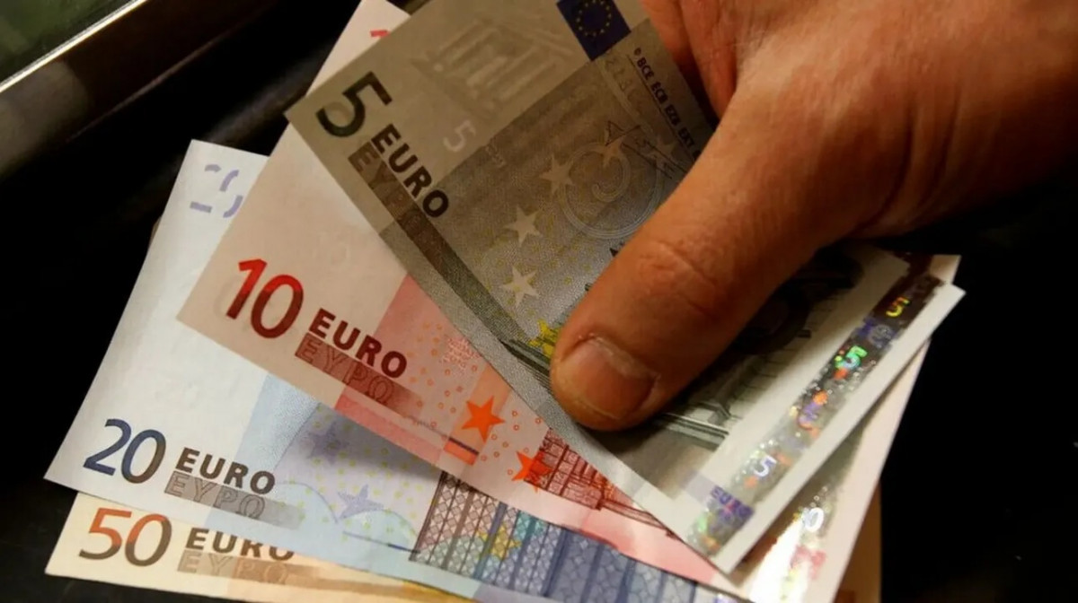 Πότε θα καταβληθεί το επίδομα των 250 ευρώ στους δικαιούχους συνταξιούχους