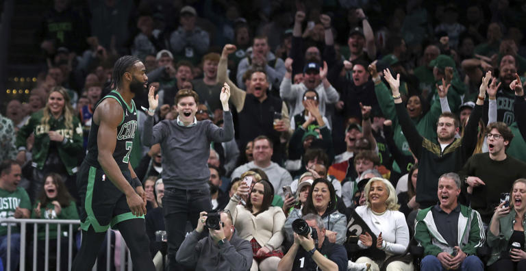 NBA: Jaylen Brown scores 44, Celtics cruise past Pacers NBA: Jaylen Brown scores 44, Celtics cruise past Pacers