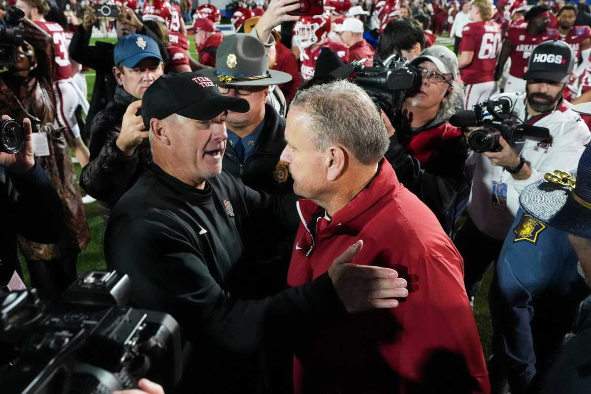 Red Raiders Fall to Taylen Green and Arkansas Razorbacks 39-26 in ...