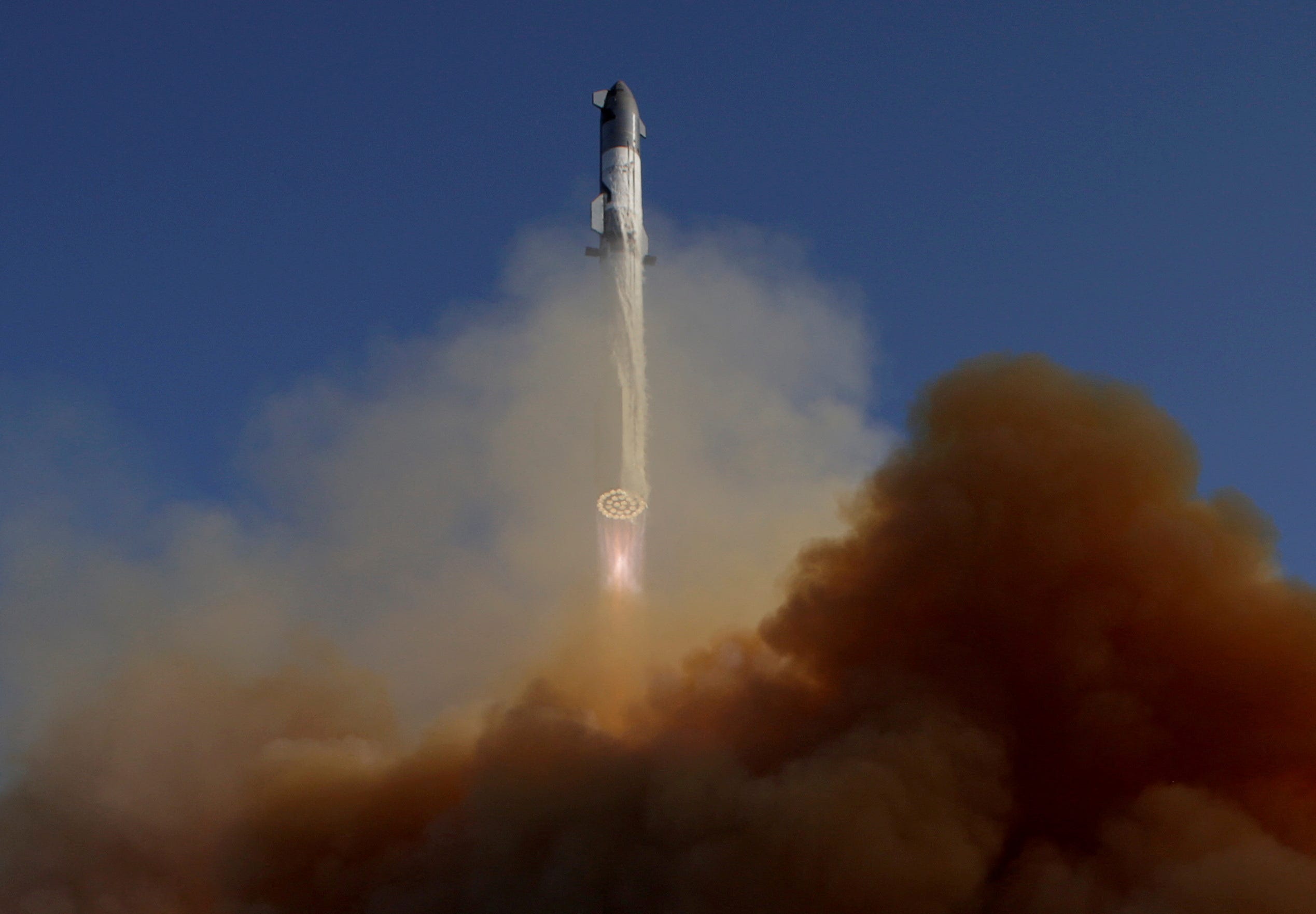 SpaceX launch schedule 2025: Starship's 7th test flight Monday will ...