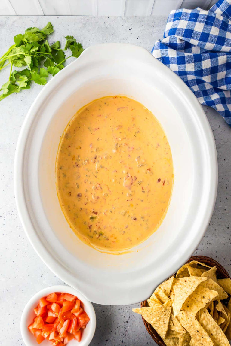 Crock Pot Rotel Dip (Velveeta Cheese Dip!)