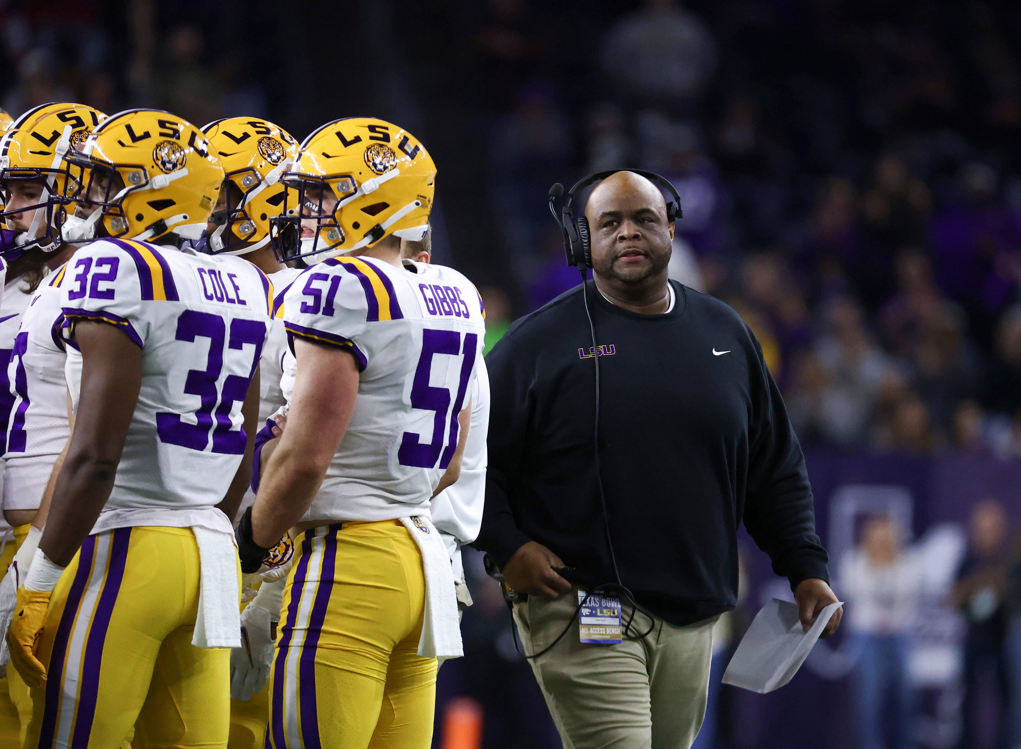 LSU football's 2026 offensive line class is loaded. Here's a look at ...