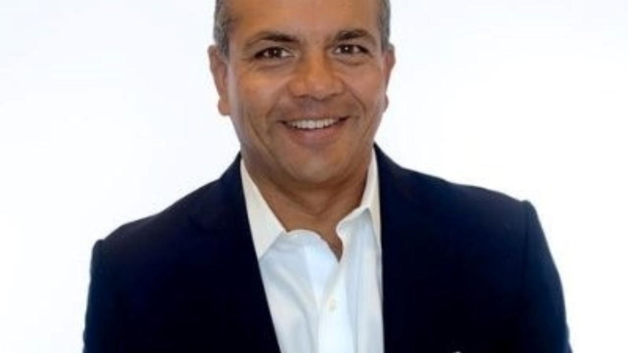 Dick Cheney's former adviser Neil Patel explains why big tech loves H-1Bs Dick Cheney's former adviser Neil Patel explains why big tech loves H-1Bs