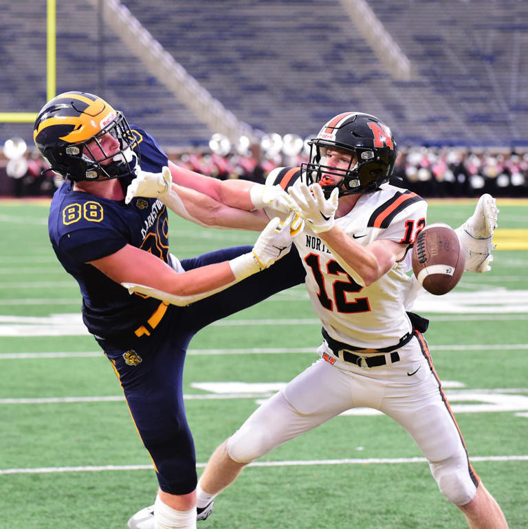 Indiana football bringing back Ole Miss safety Louis Moore to ...