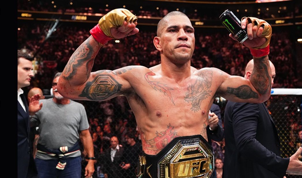 Alex Pereira Diyakini Bisa Bikin KO Jon Jones di UFC White House, Rekan ...