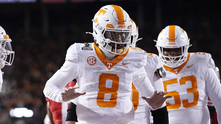 Tennessee Football QB Nico Iamaleava Stays True To The Vols Amid Rumors ...