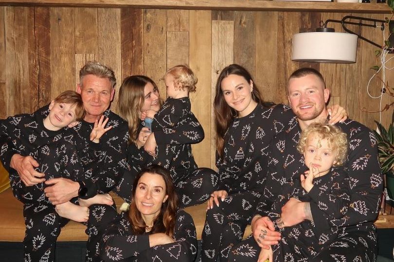 Gordon Ramsay shares festive family photo as he gives update on famous ...