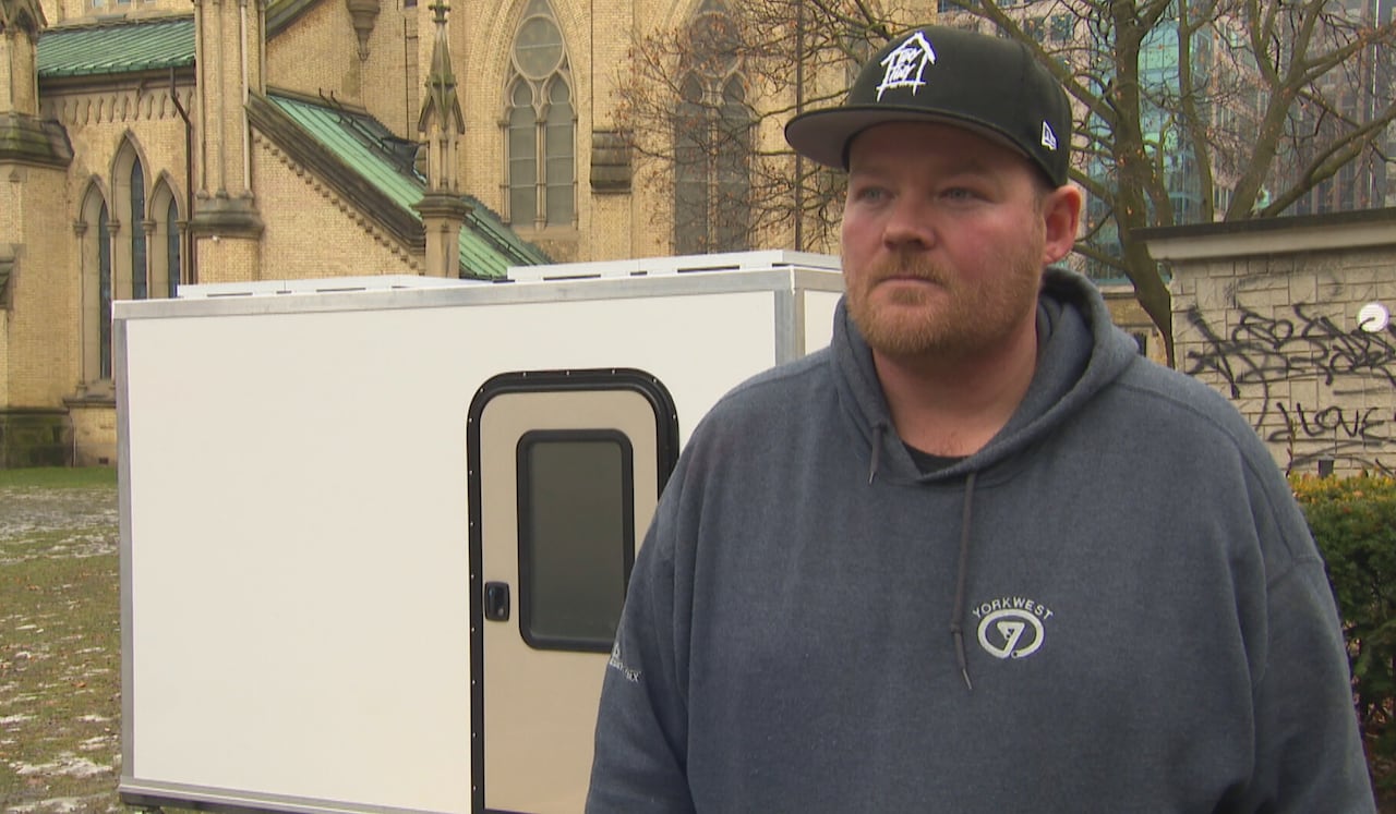 Toronto man creates tiny mobile homes to help unhoused people escape ...