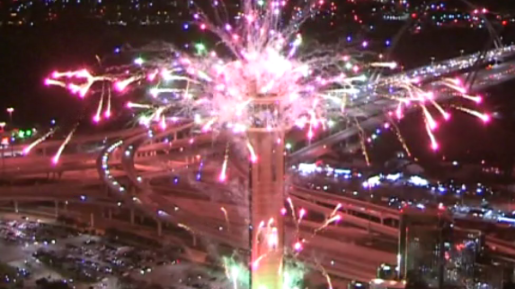 Pyrotechnic crews begin installing 15,000 pounds of fireworks at ...