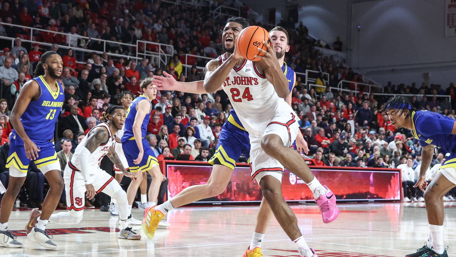St. John’s men’s basketball paces Delaware in non-conference finale