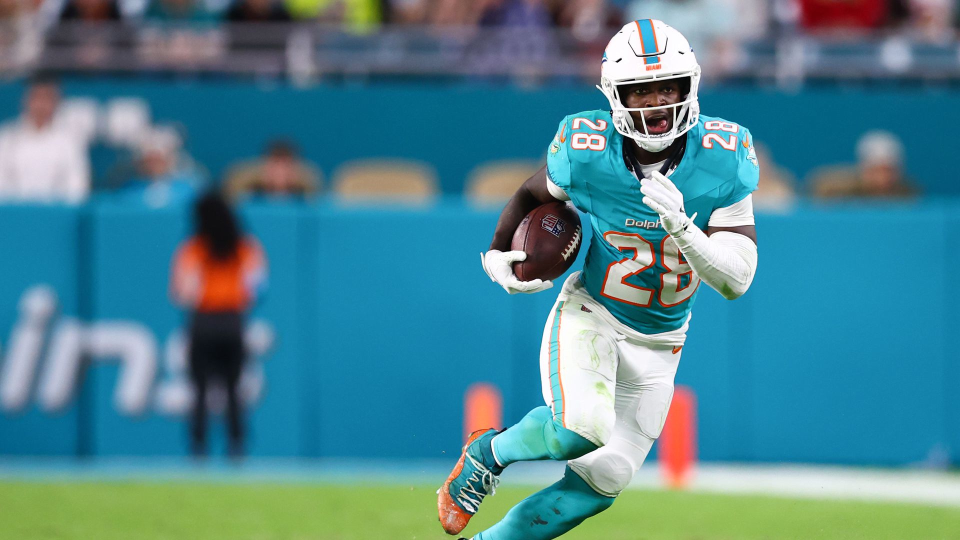 NFL playoff standings 2024: Dolphins stay alive in Week 17 AFC wild ...