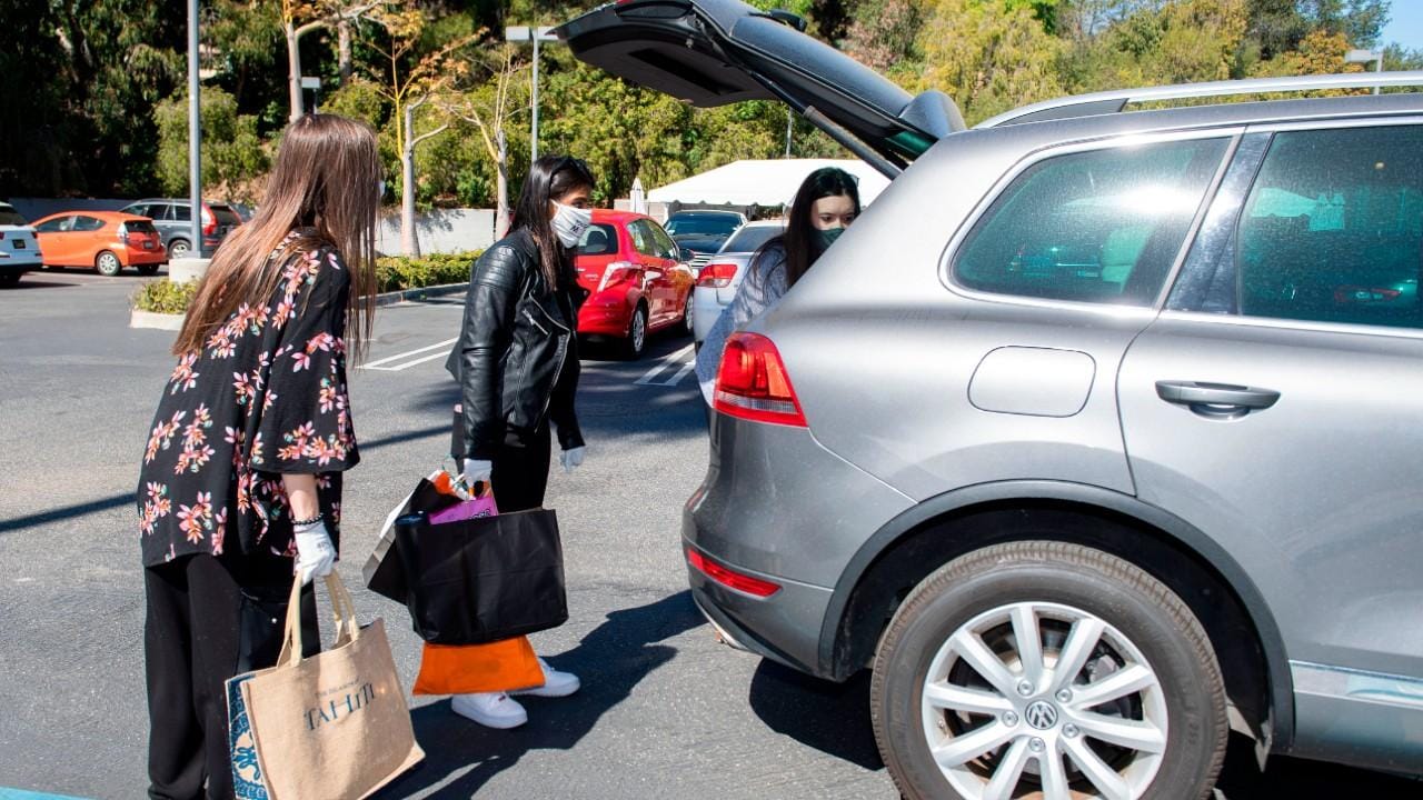 Vais viajar? Esta oficina faz uma revisão gratuita ao teu carro antes ...