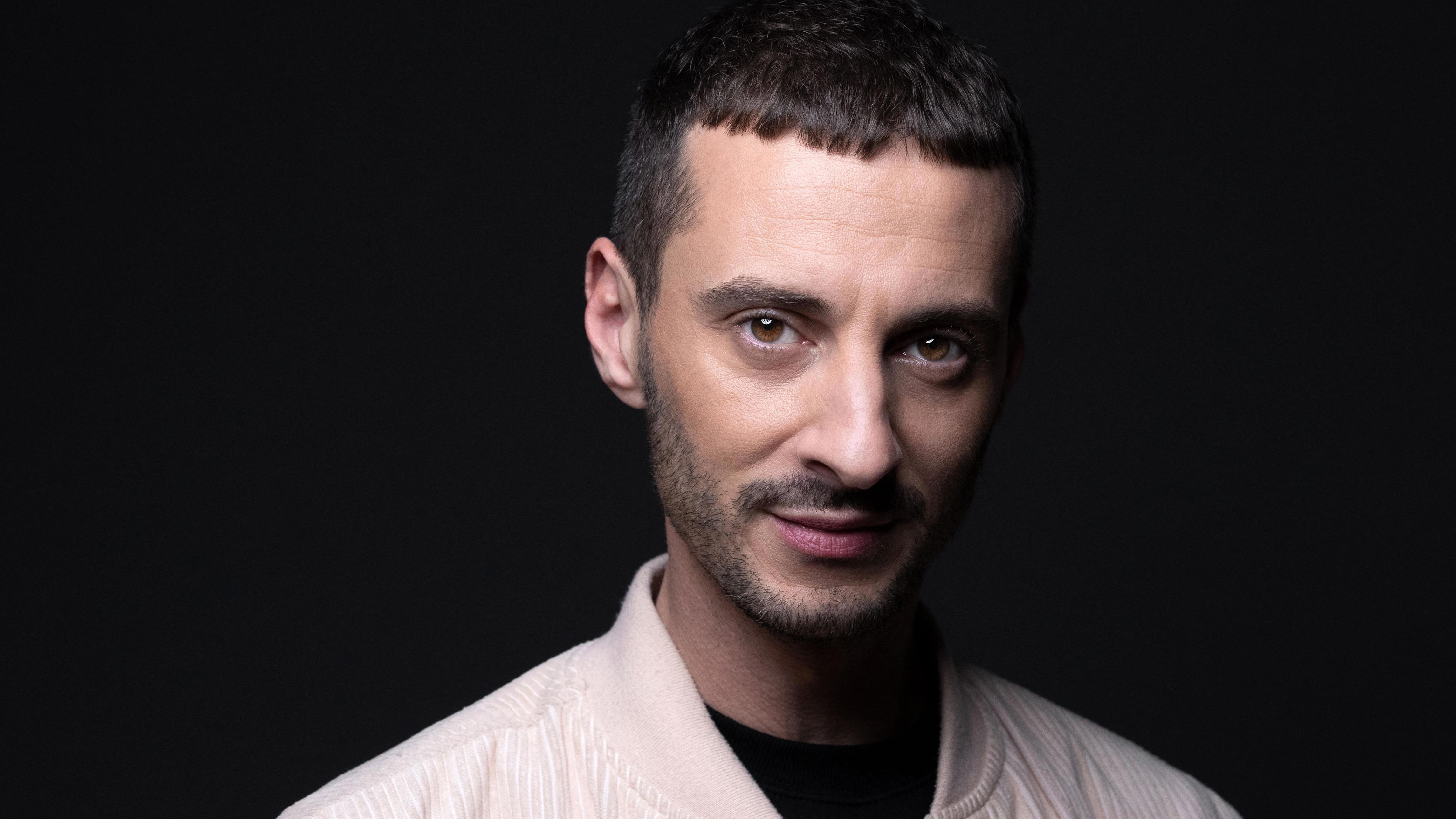 Pourquoi Thomas Jolly doit renoncer à son projet de grand spectacle du ...