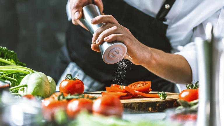 This Is How Professional Chefs Make Food Taste Amazing (And You Can Too)