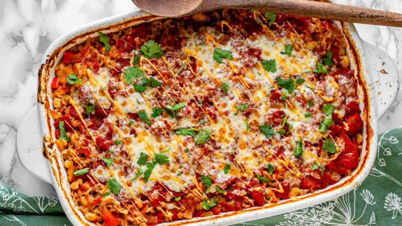 19 One-Pan Dump and Bake Dinners You Need to Try