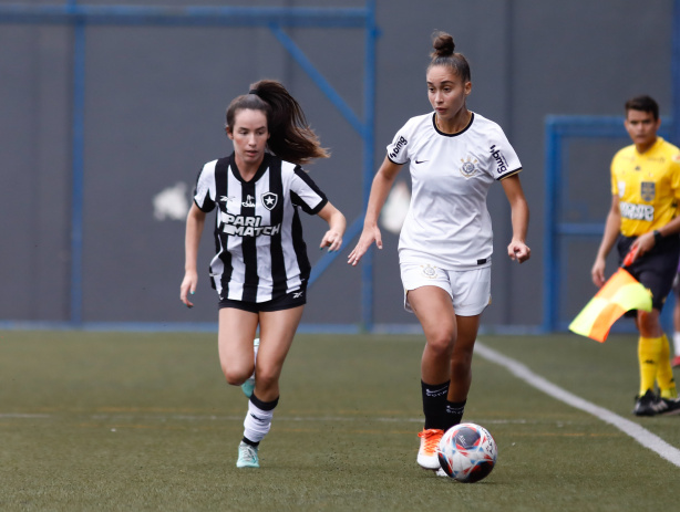 Lateral-esquerda encerra ciclo na base do Corinthians e se despede nas ...