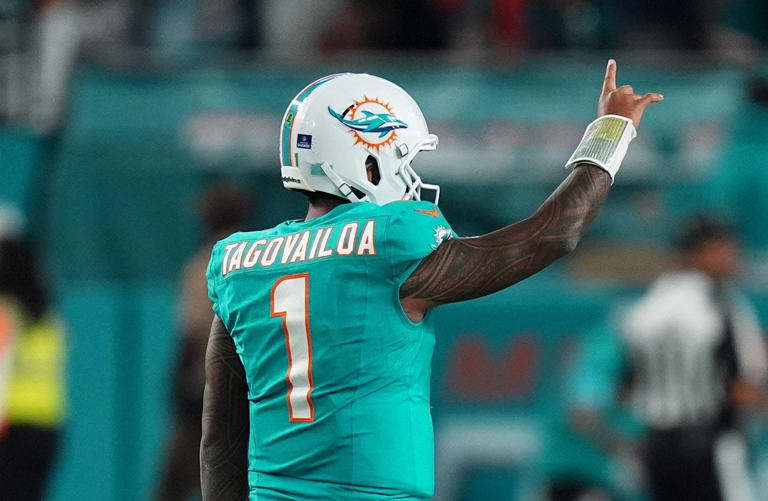 How do the Dolphins make the playoffs? Who fans should root for in Week 18 games