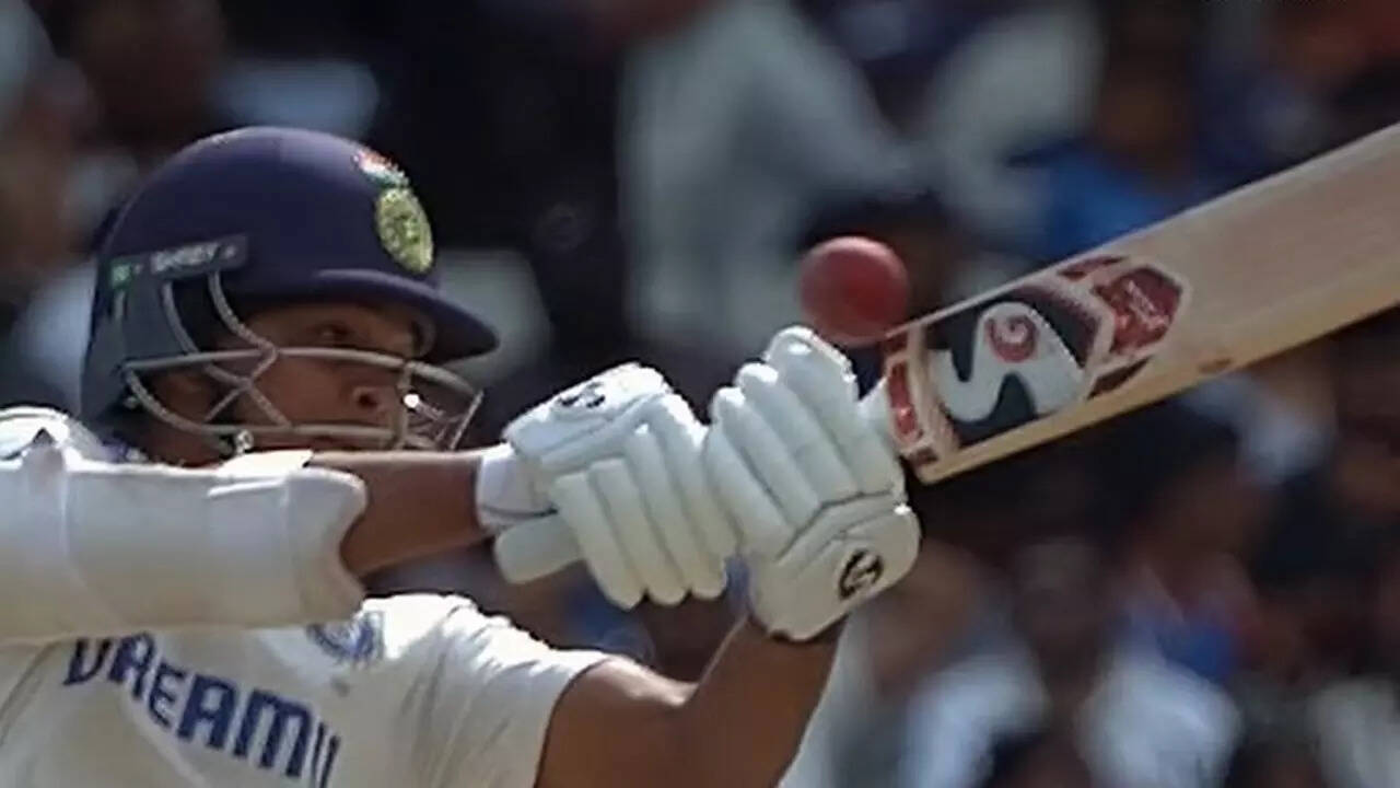 Experts divided as Yashasvi Jaiswal's controversial dismissal clouds ... Experts divided as Yashasvi Jaiswal's controversial dismissal clouds ...