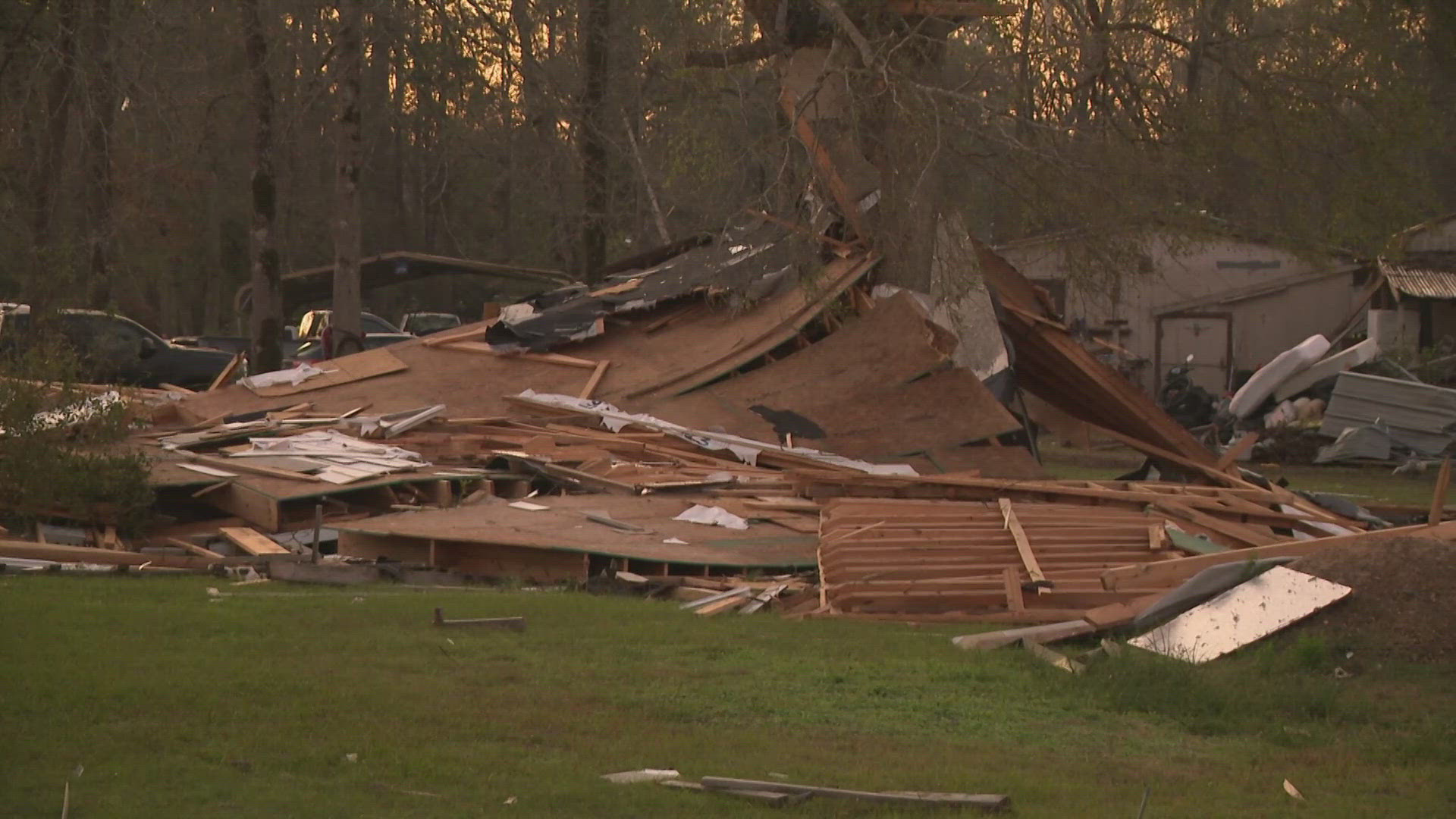Recovery efforts underway after EF-3 tornado rips through Montgomery County Recovery efforts underway after EF-3 tornado rips through Montgomery County