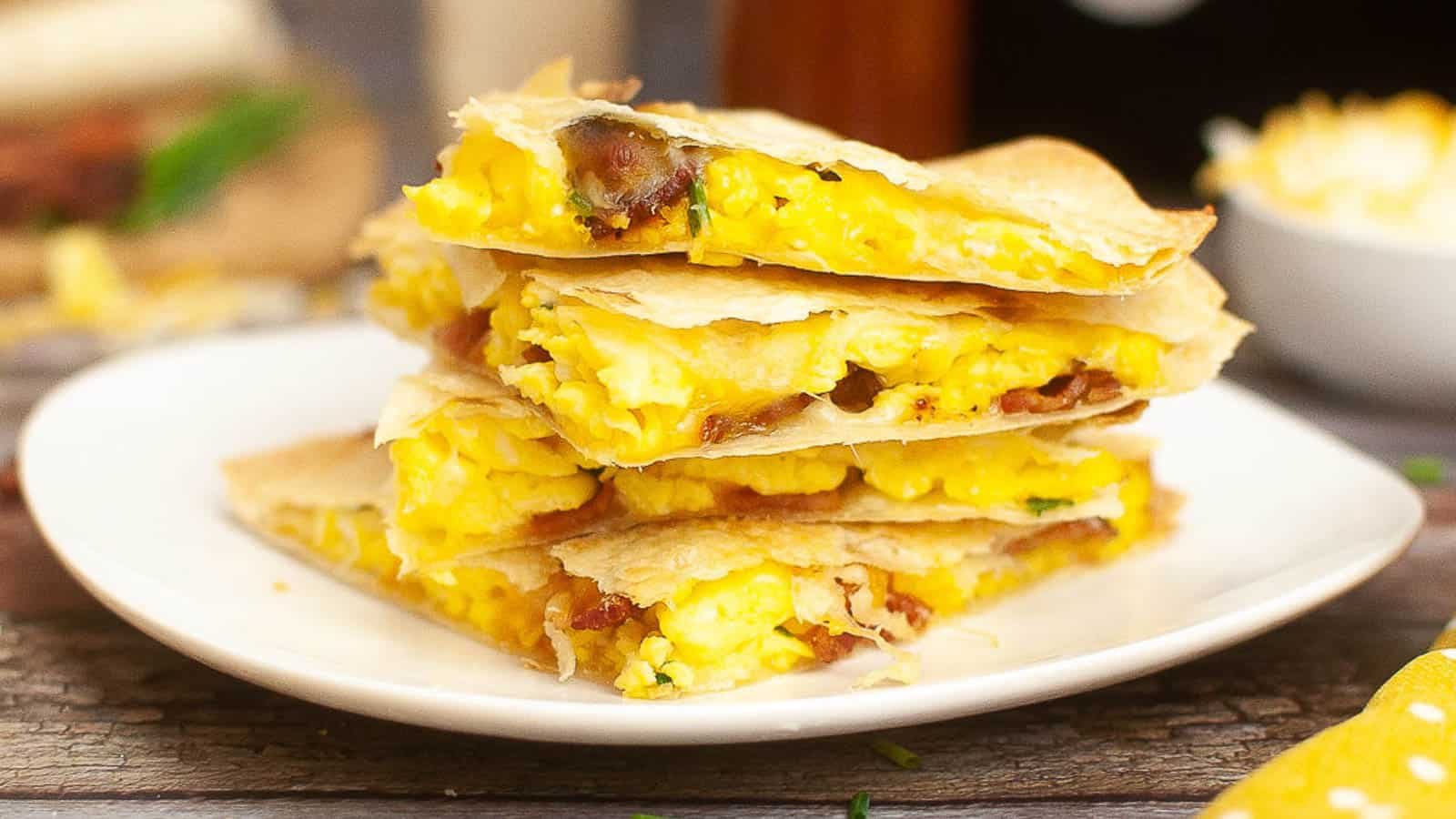 10 Delicious Air Fryer Breakfasts That Make Monday Mornings Easy