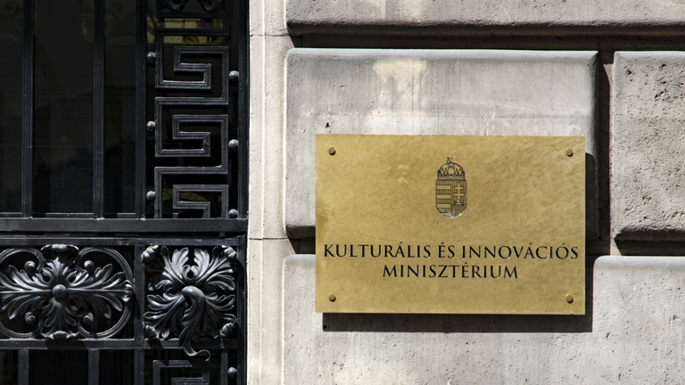 Új helyettes államtitkár felel a szakképzésért