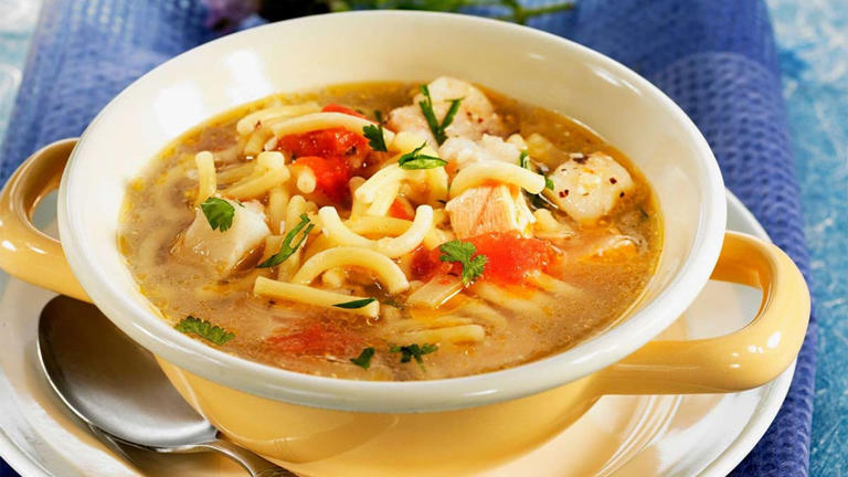 10 recetas de sopas caseras para combatir el frío