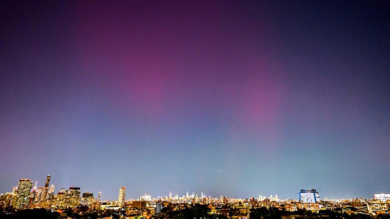 Northern Lights Forecast: 10 States May See Aurora Borealis Tonight As ...