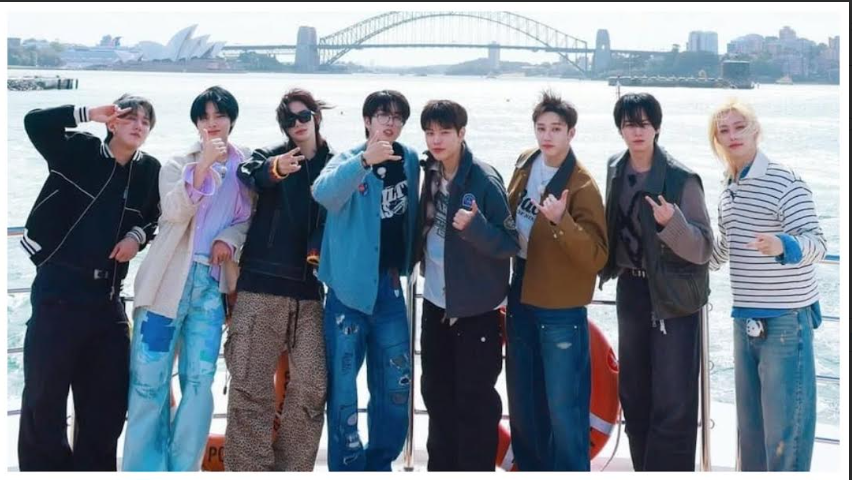 Stray Kids earns second music show win for “Walkin On Water” Stray Kids earns second music show win for “Walkin On Water”