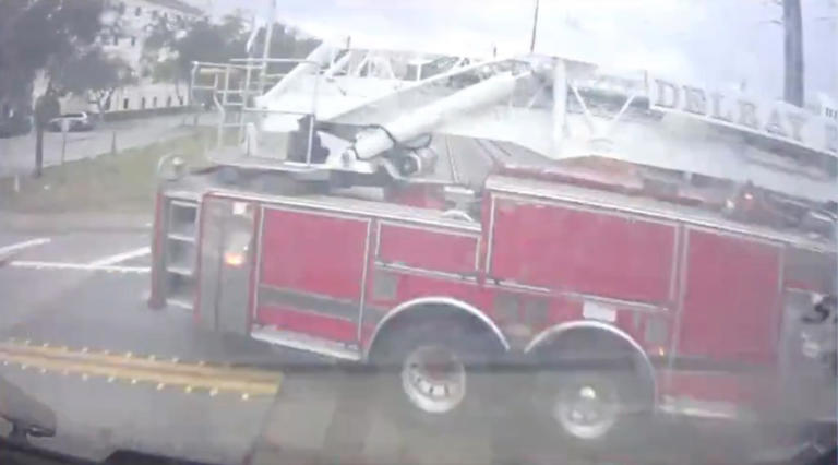 Video shows shocking moment high-speed train collides with a Florida ...