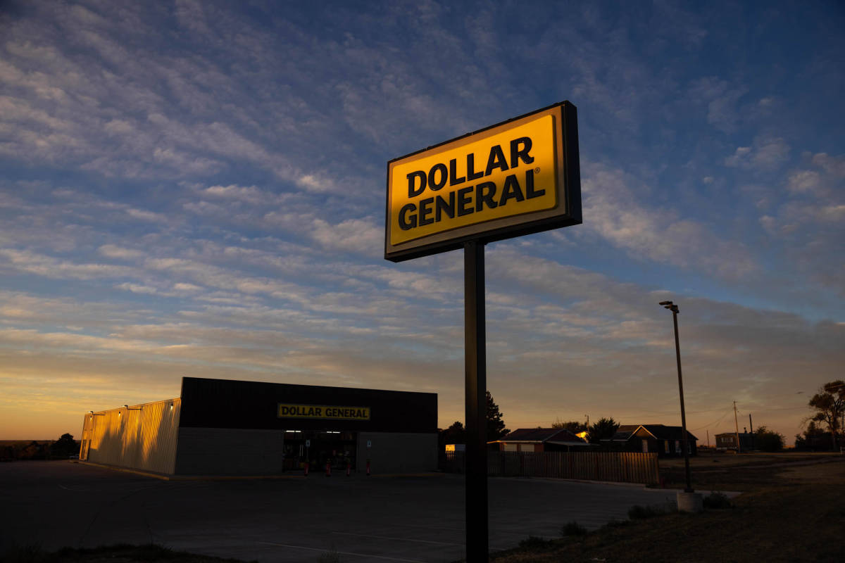 Will Dollar General Be Open on New Year's Day 2025?