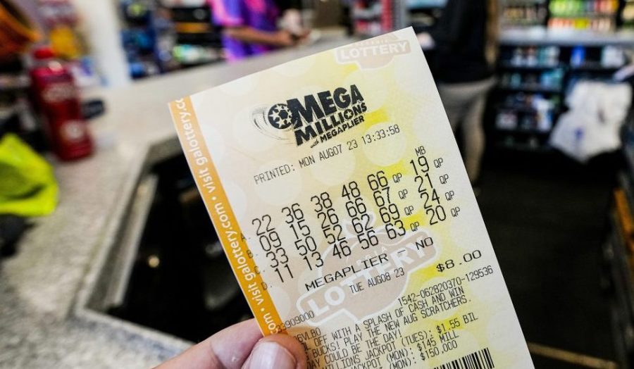 Roseville gas station sells winning lottery ticket