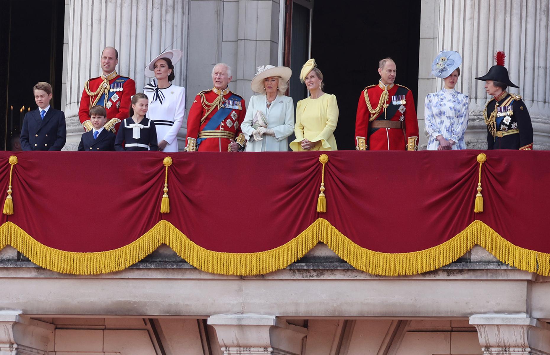 Step inside the British royal family's private homes