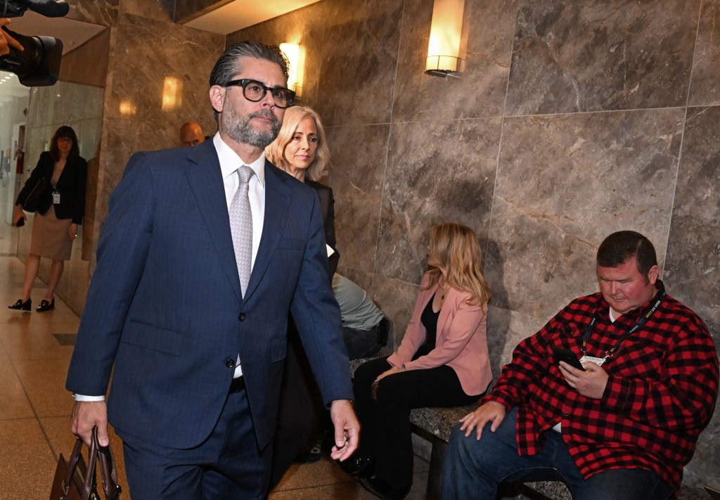 Luigi Mangione retains Harvey Weinstein’s prison consultant Craig Rothfeld