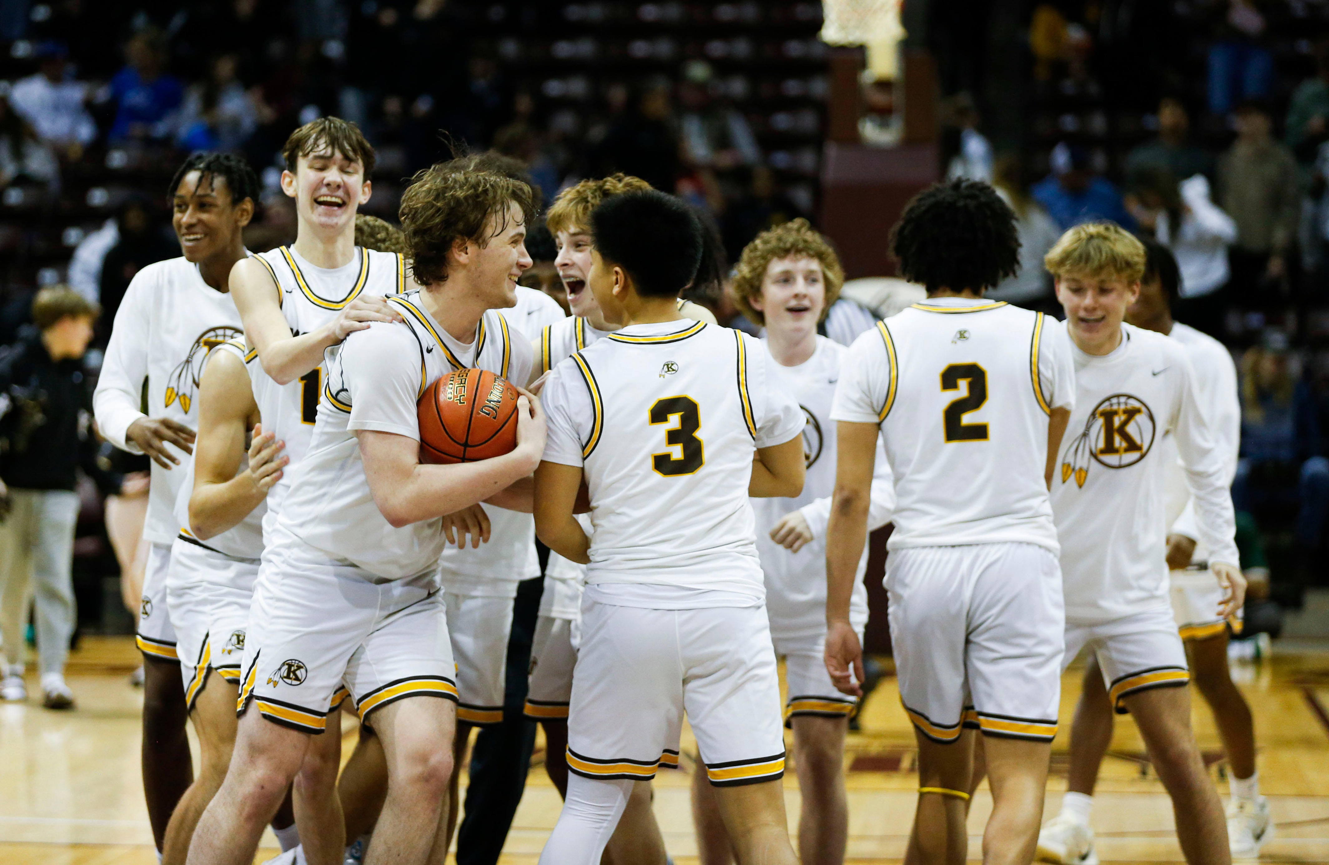 All of the News-Leader's photos from the 2024 Blue and Gold, Pink and ...